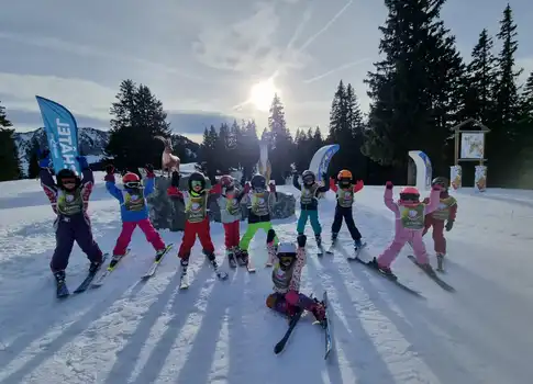 Cours collectifs de ski Ourson à Étoile d'Or - esf Châtel